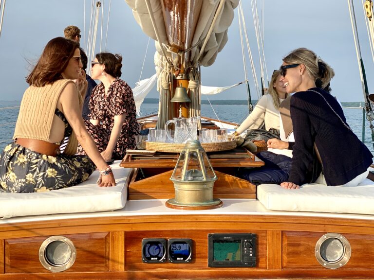 Snapshot Gallery | Yacht Kelpie